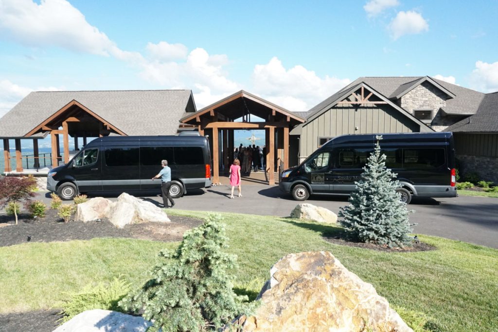 Smoky Rides – Shuttles, Event & Group Transportation